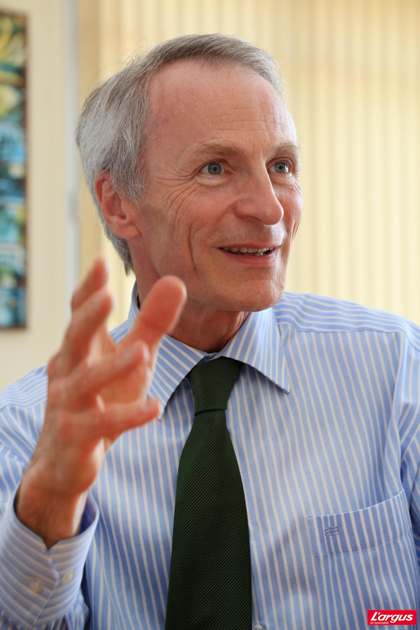 Photo 19 - Jean-Dominique Senard aux commandes de Michelin