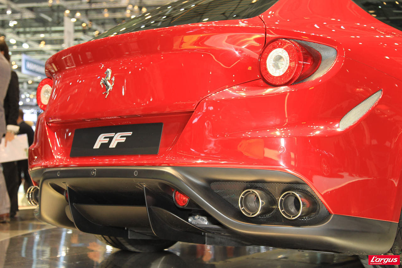 Ferrari_FF_004 - Ferrari dévoile la FF - Salon de Genève 2011