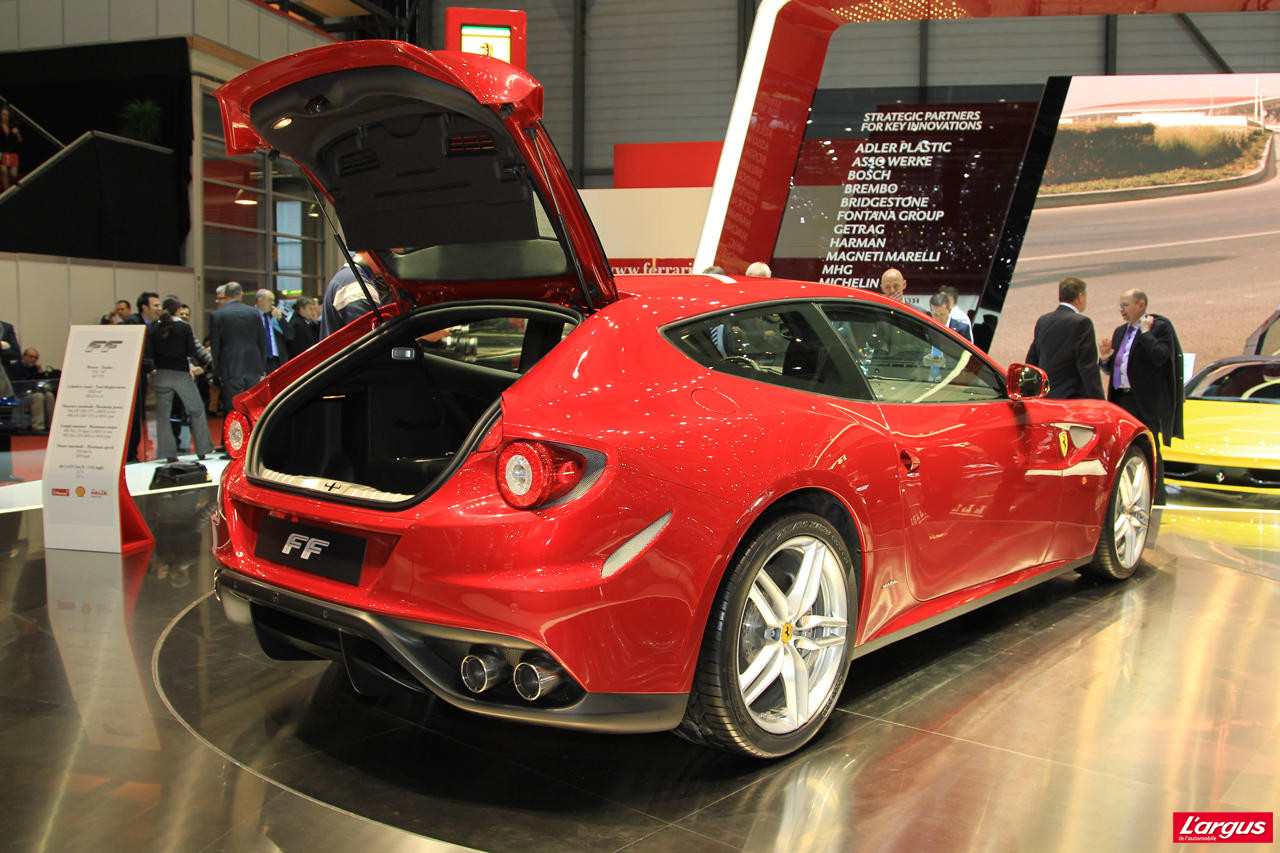 Ferrari_FF_002 - Ferrari dévoile la FF - Salon de Genève 2011