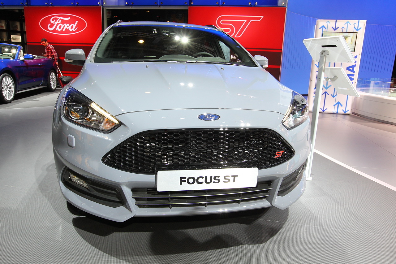 Mondial auto 2014 : Ford Focus ST SW - Photo #2 - L'argus