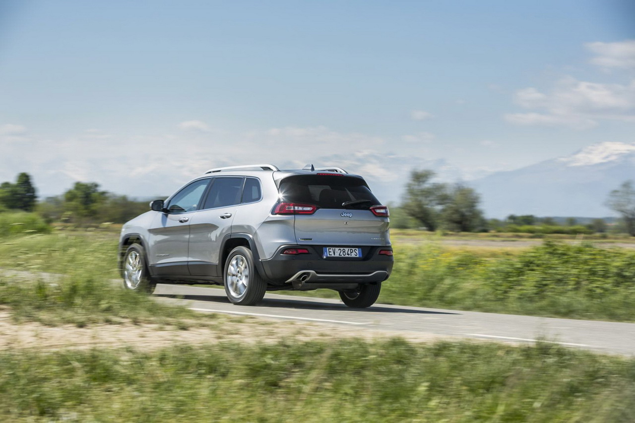 Diaporama et photos - Essai du Jeep Cherokee diesel 2014 | L'Argus