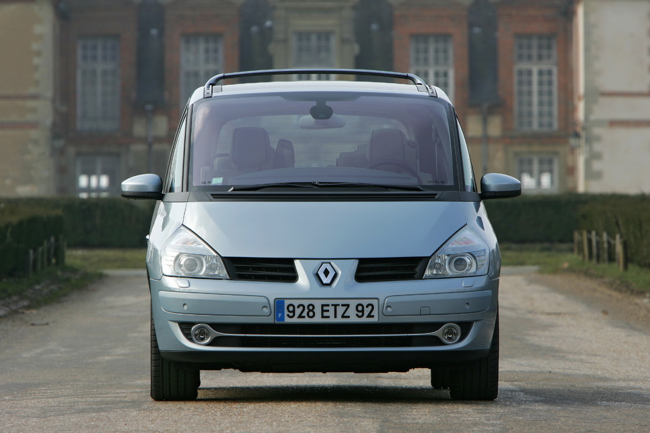 Occasion : grands monospaces à petits prix - L'argus