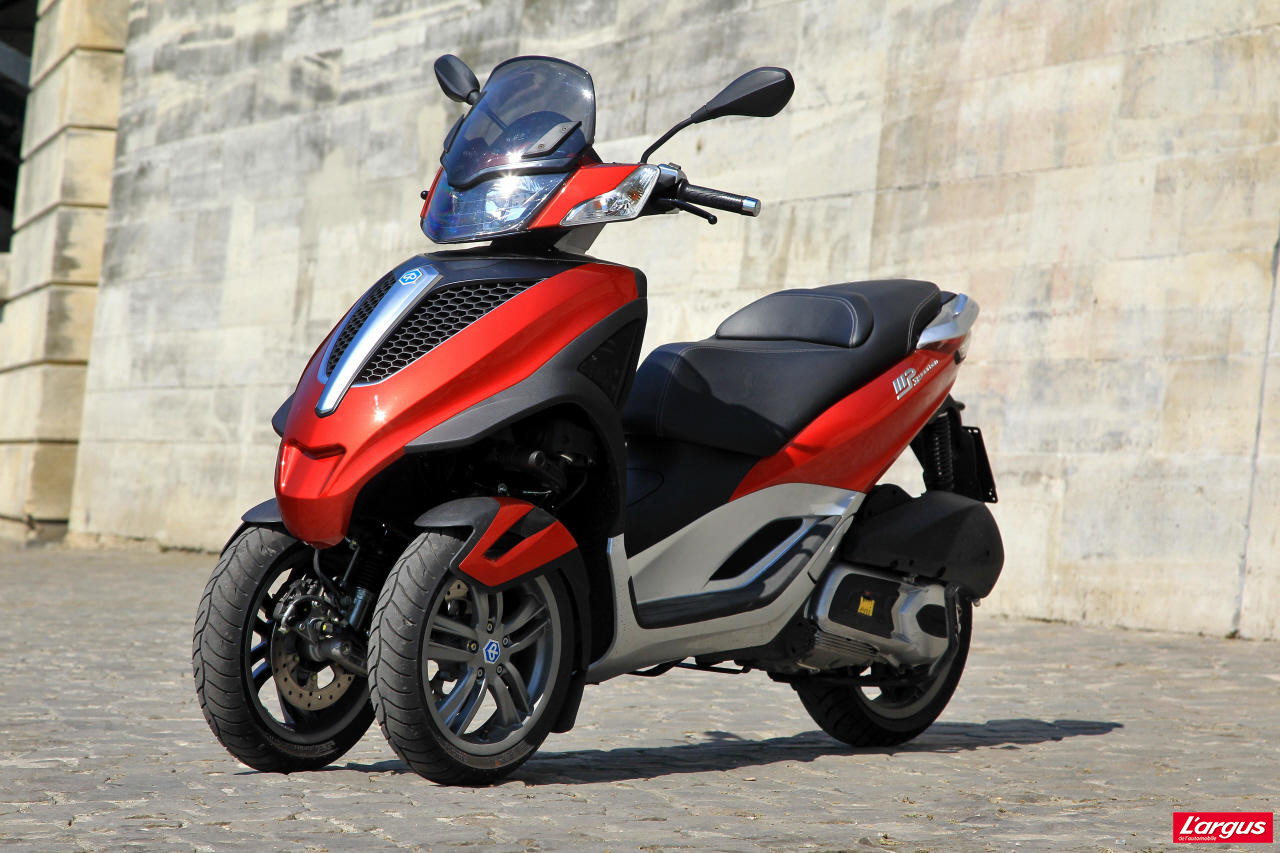 Photo 11 - Piaggio MP3 Yourban 300 : le plus urbain des tricycles
