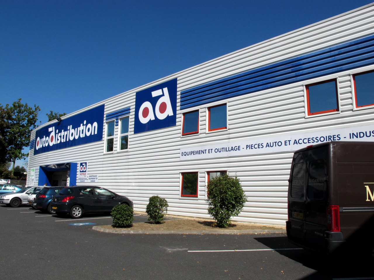 Autodistribution se rapproche de ACR