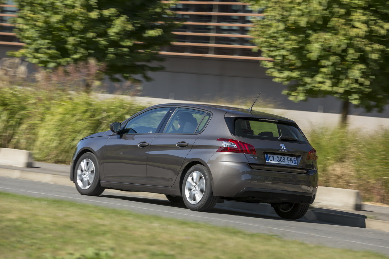 Diaporama et photos - Essai de la Peugeot 308 HDi 92 (2013) | L'Argus