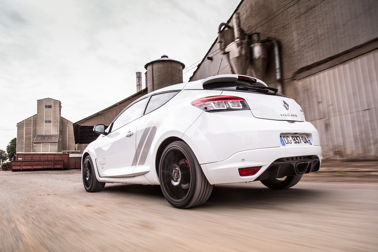 La Mégane RS 275 Trophy à l'essai ! - L'argus