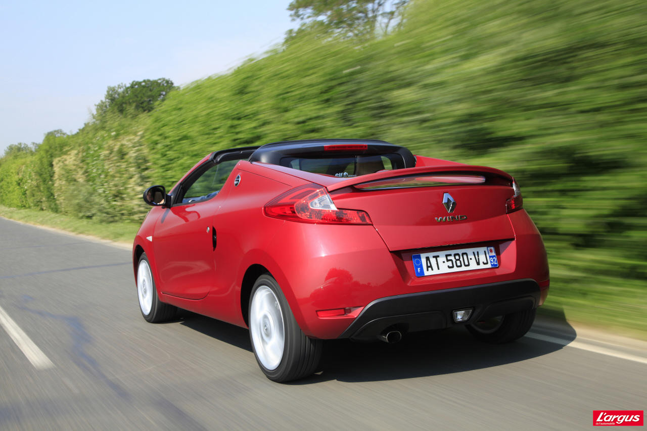 Renault Wind - Essai vidéo exclusif ! - Salon de l'auto 2010