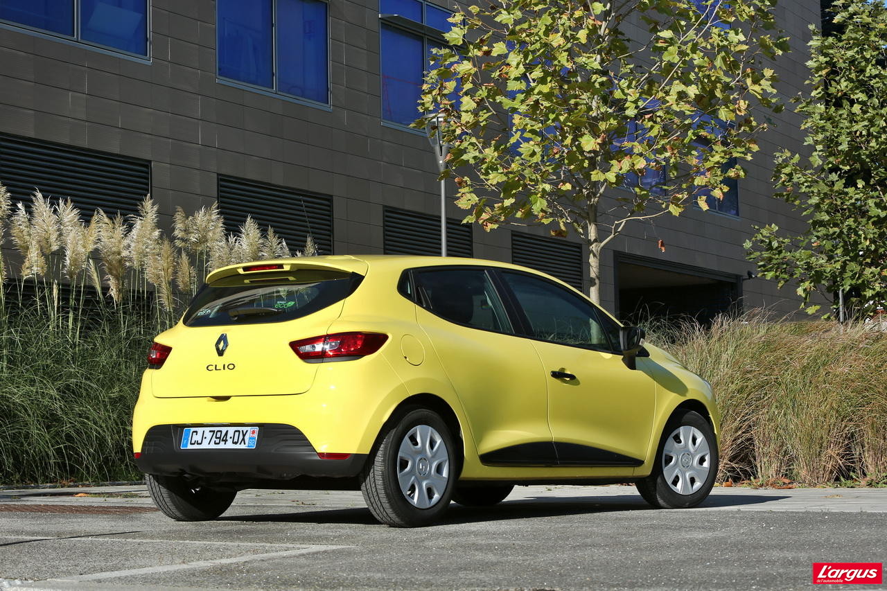Photo 2 - La Clio 4 "premier prix" à l'essai