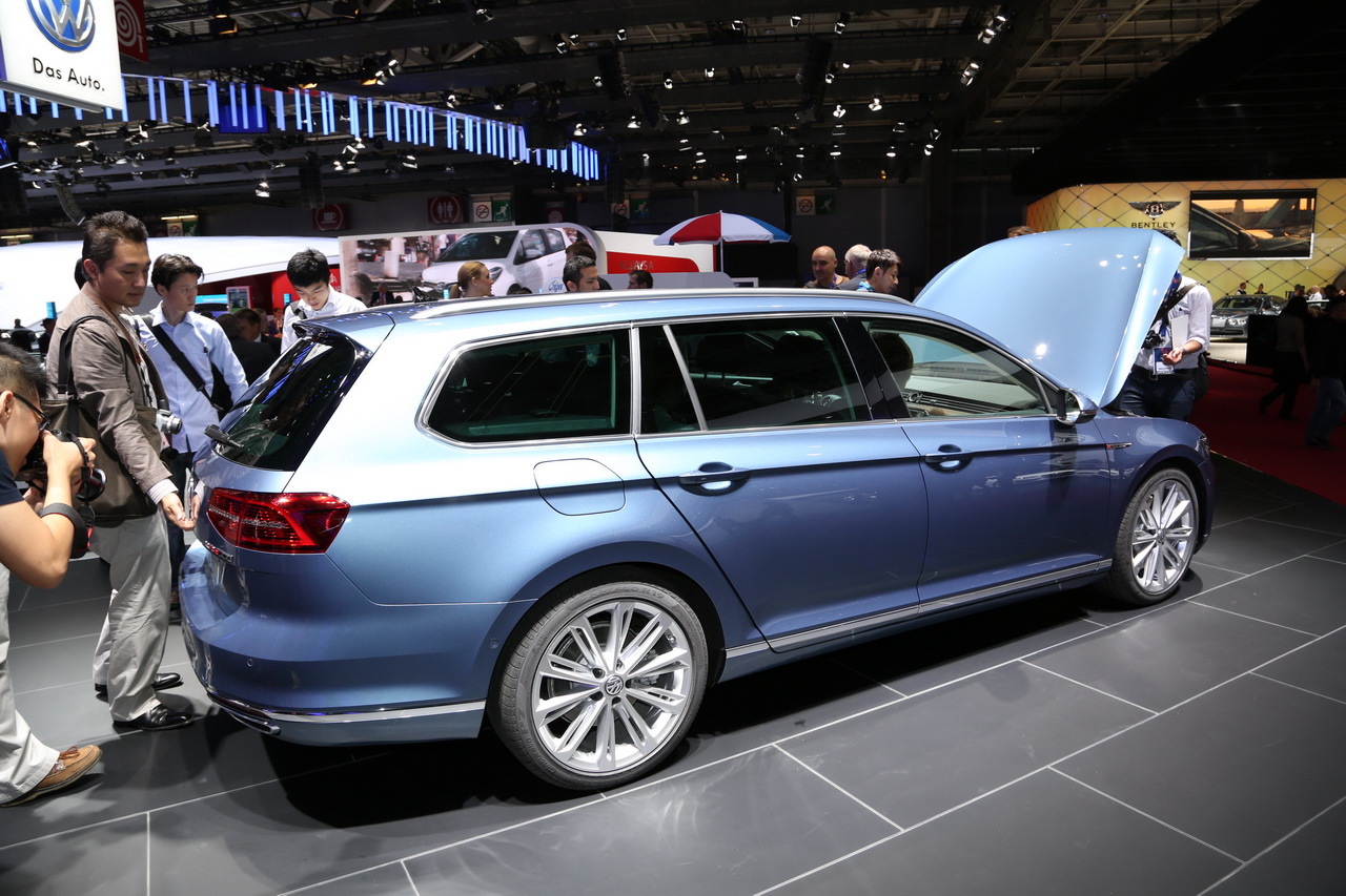 La nouvelle Volkswagen Passat SW fait le break au Mondial de l'auto ...