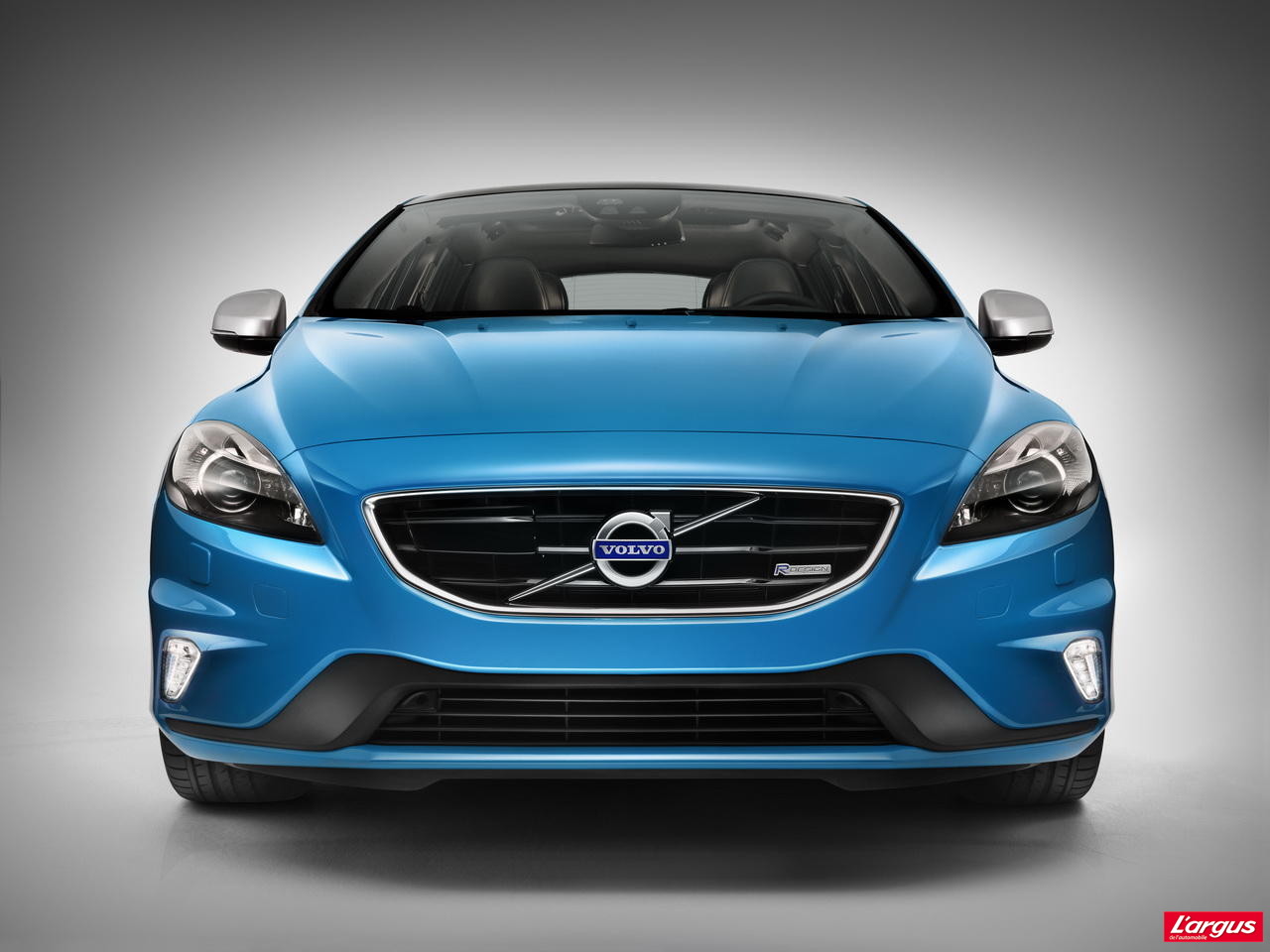 Photos Volvo V40 R-Design : tout pour le style