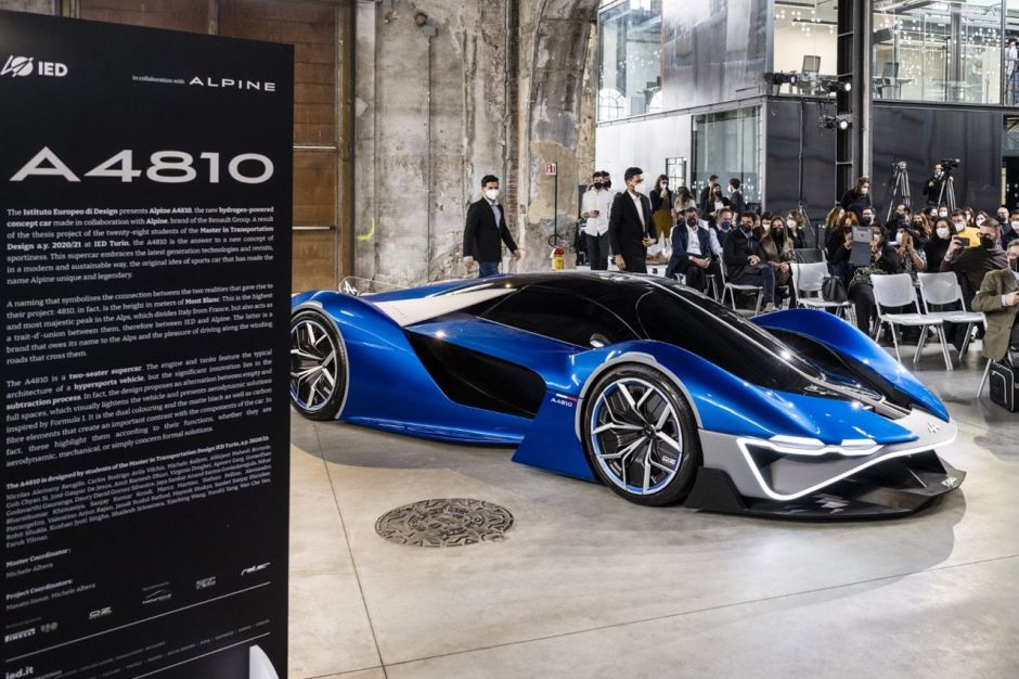 Alpine A4810. La super berlinette à hydrogène de 2035 - Photo #20 - L'argus