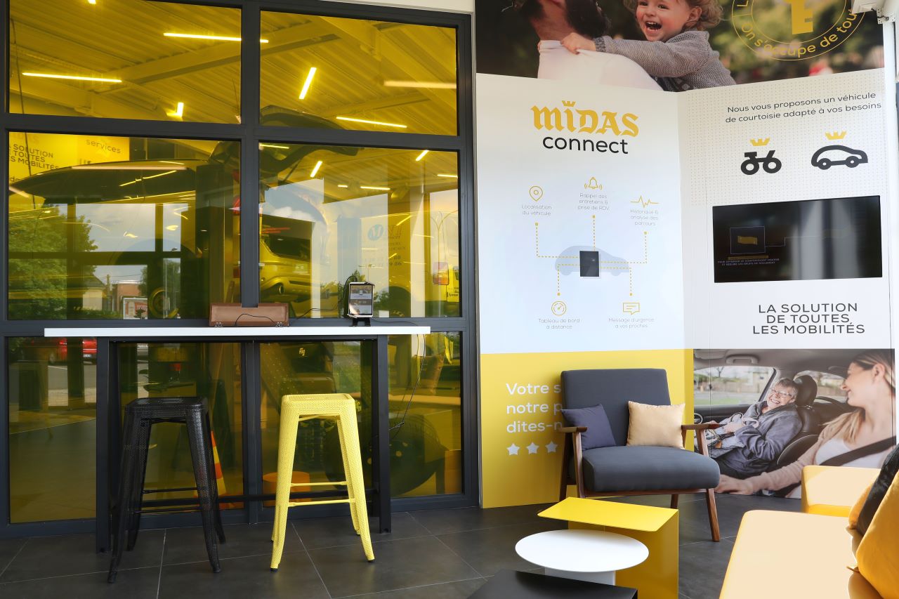 Photo 2 - Accueil centre midas - Midas change d'identité à l'heure du ...