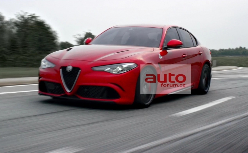 Alfa Romeo Giulia 2016 : premières photos et vidéo