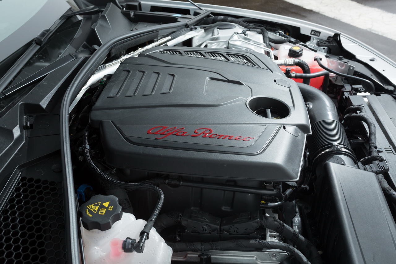 Photo 30 - Alfa Romeo Giulia Veloce 2017 moteur - Essai Alfa Romeo ...