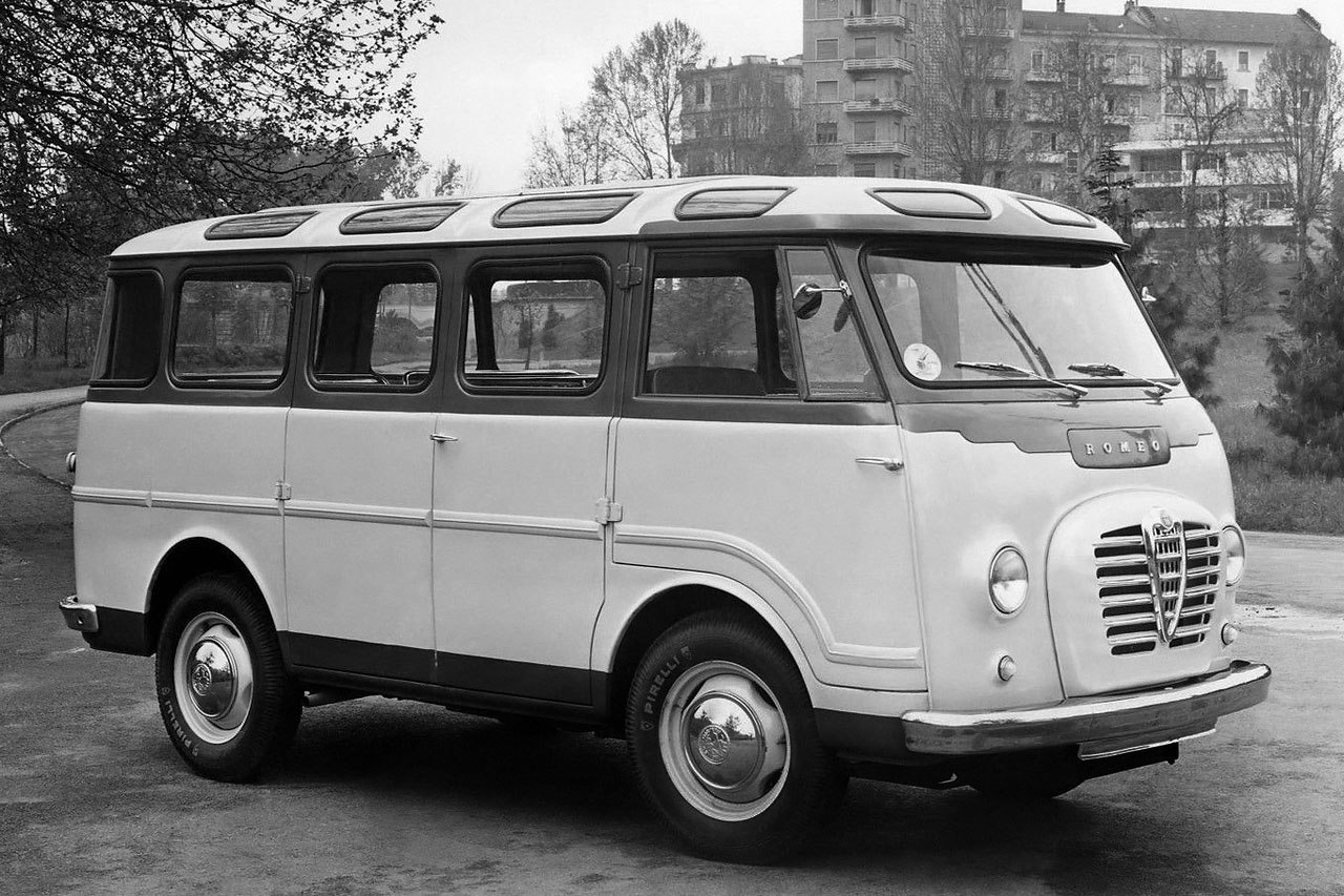 Photo 2 - alfa romeo romeo - Alfa Romeo AR6 et AR8 : les utilitaires ...