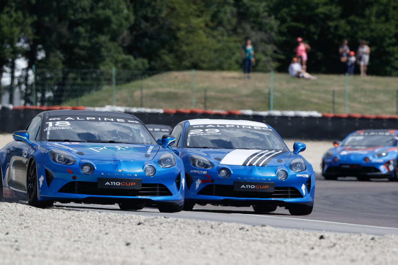 Photo 38 - Essai Alpine A110 Cup : L'argus au volant de l'A110 de course