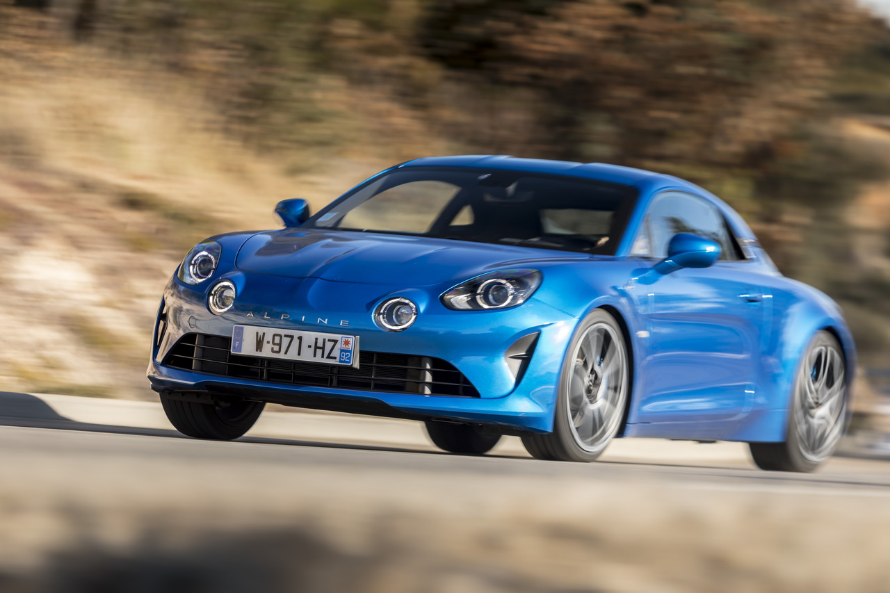 A conduire: la leçon de légèreté de l?Alpine
