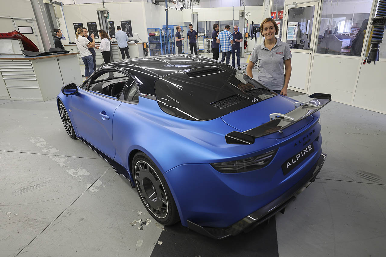 Alpine A110 R (2022). Prix, infos, essai et fiche technique officielle ...