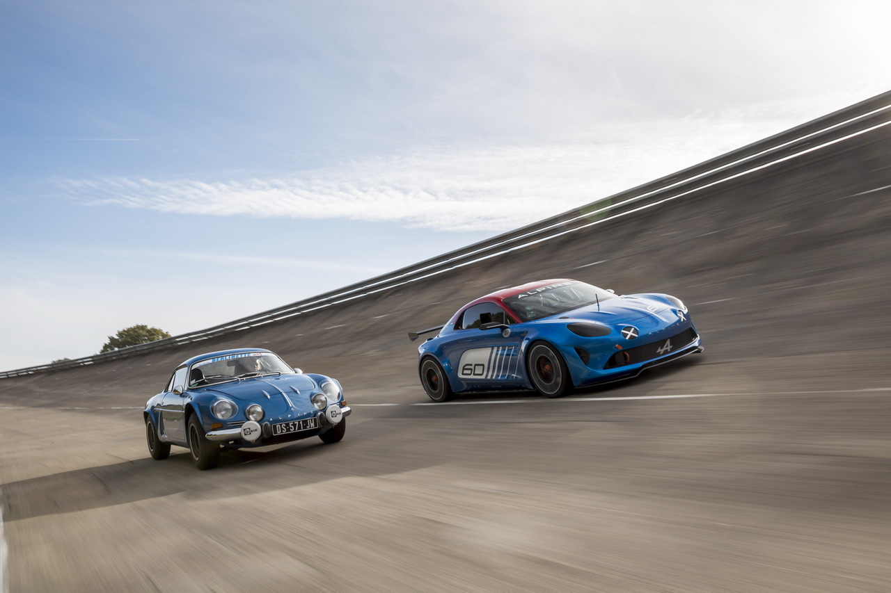 Photo 14 - Alpine Célébration concept vs Alpine A110 1600 SC Montlhéry ...