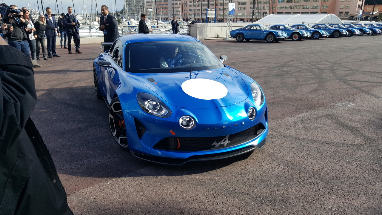 Photo 15 - alpine celebration concept 2016 face avant - Nouvelle Alpine ...