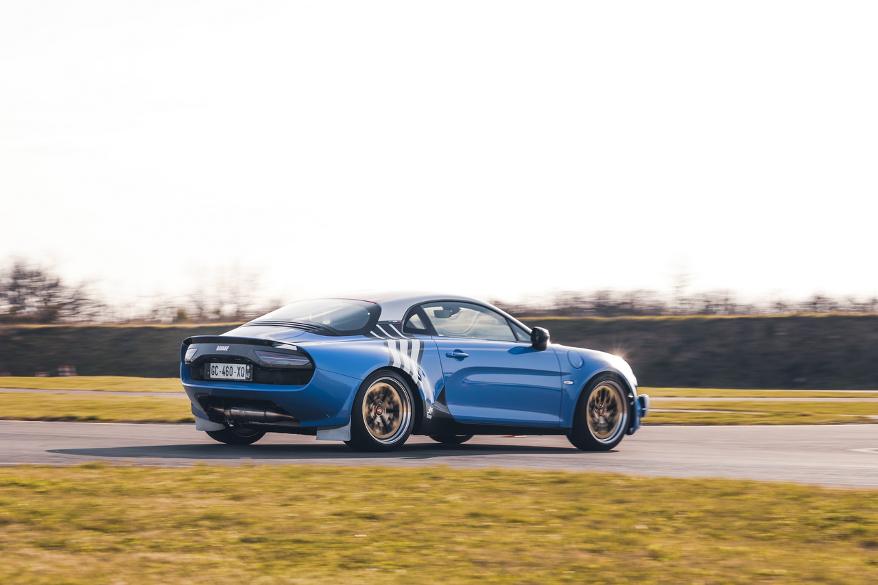 Ravage Groupe 4 : l'Alpine A110 bodybuildée en vente libre ! - Photo #3 ...