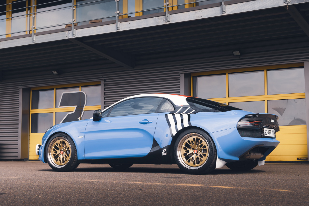 Ravage Groupe 4 : l'Alpine A110 bodybuildée en vente libre ! - Photo ...