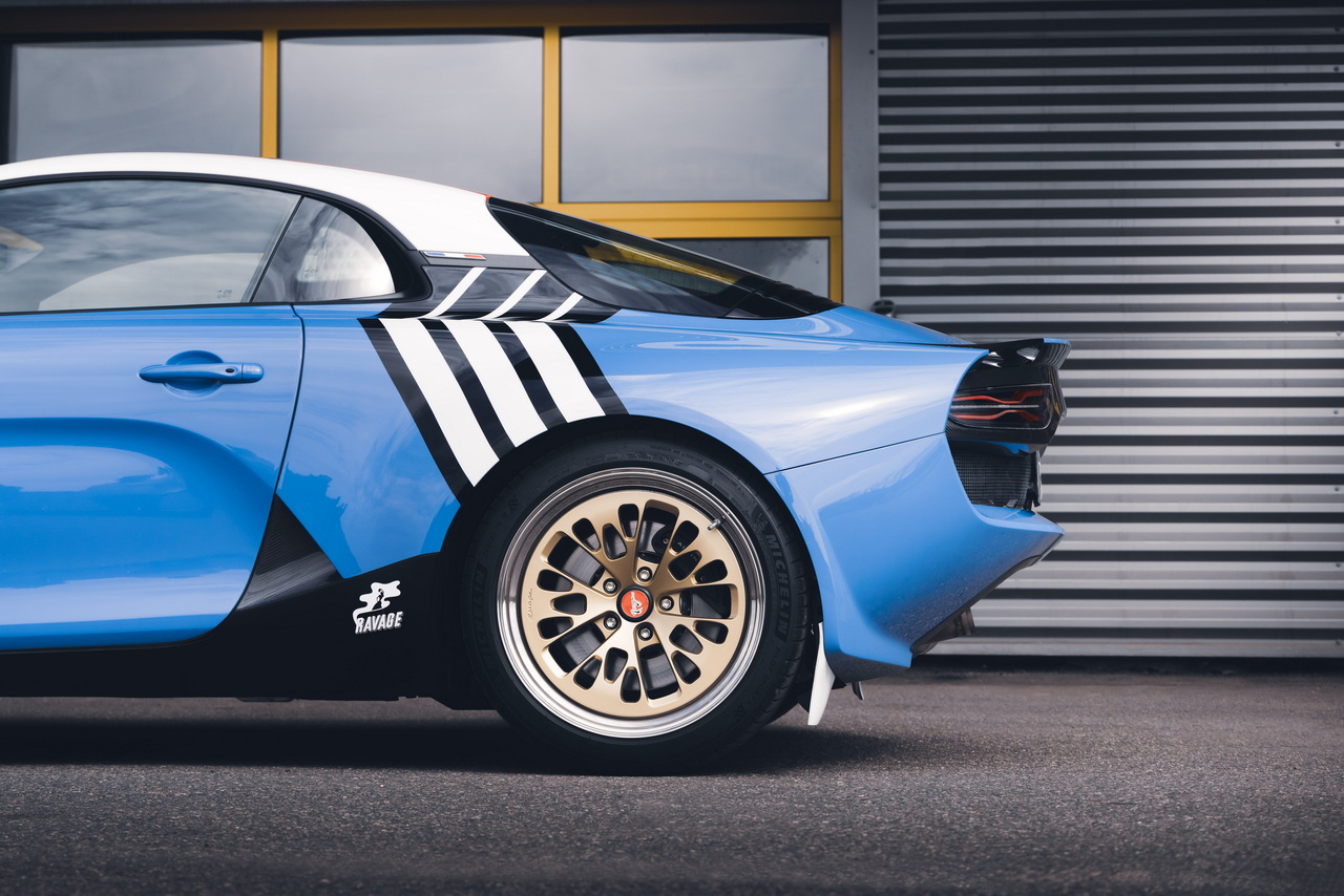 Ravage Groupe 4 : l'Alpine A110 bodybuildée en vente libre ! - Photo ...