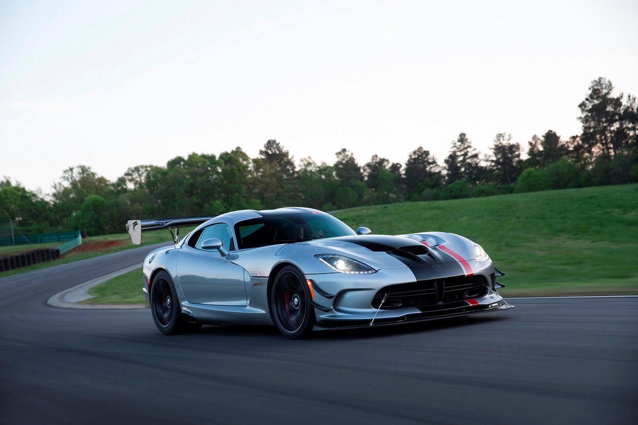 La Dodge Viper tire (encore) sa révérence