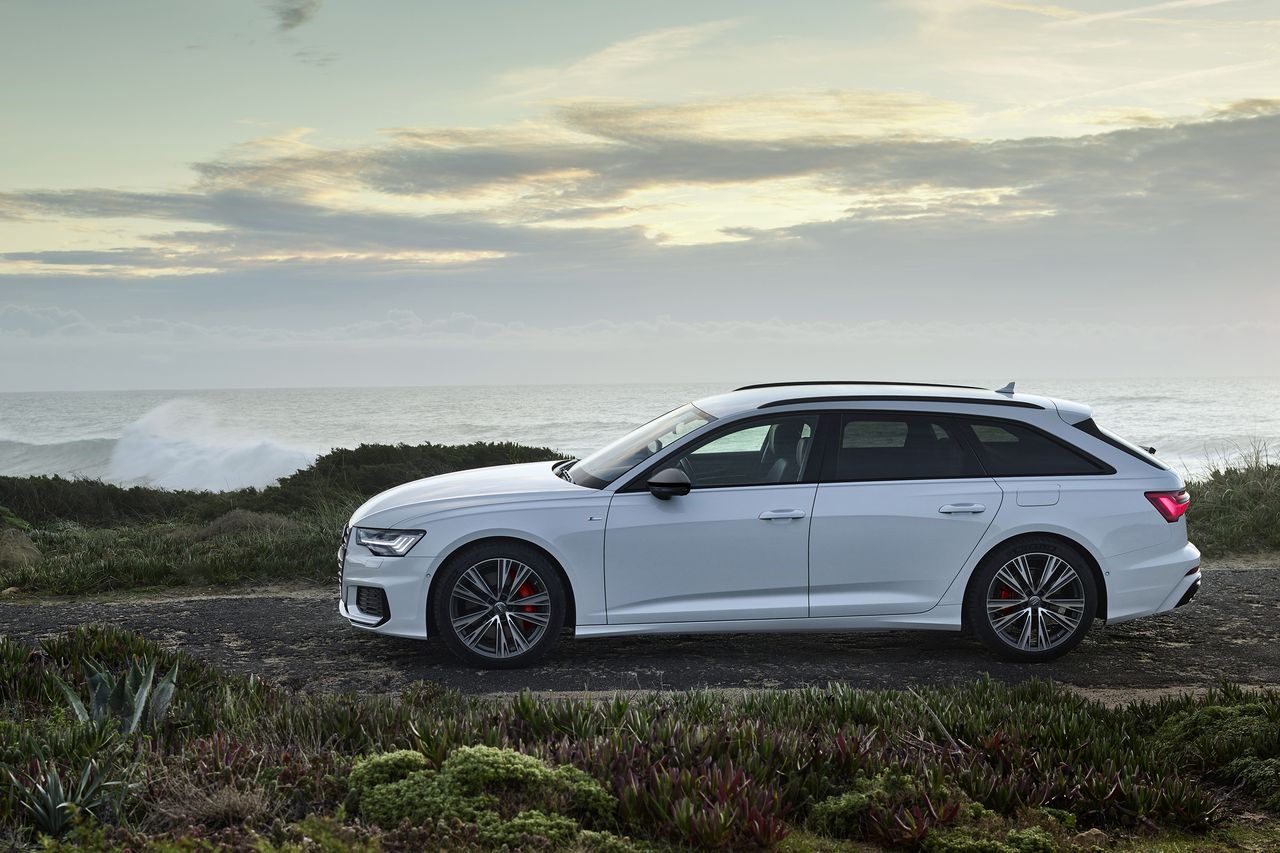 Audi A6 break 55 TFSI e : l'hybride rechargeable en Avant