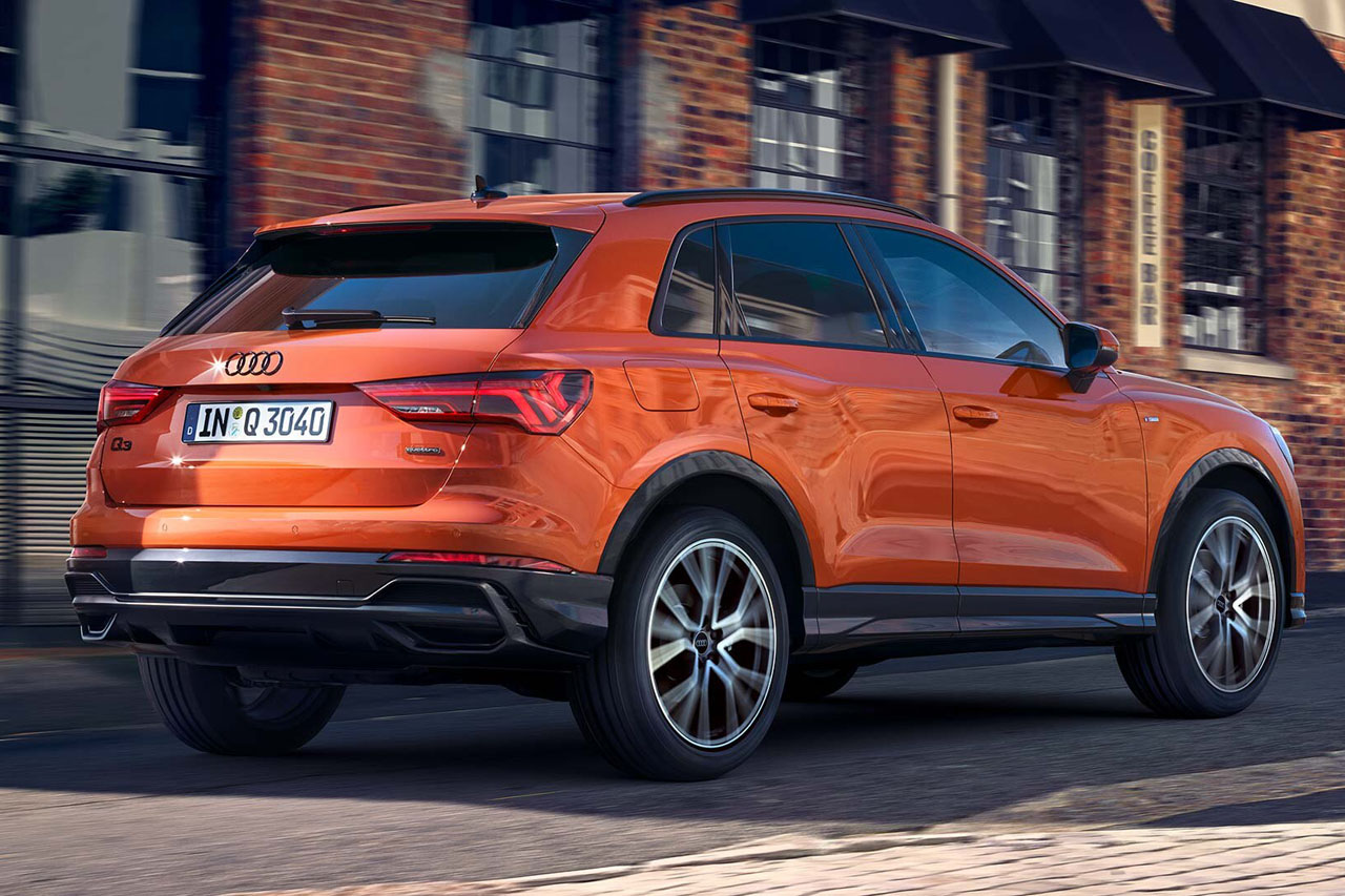 Photo 2 - audi Q3 orange arrière - Prix Audi Q3 (2021). Le SUV compact ...