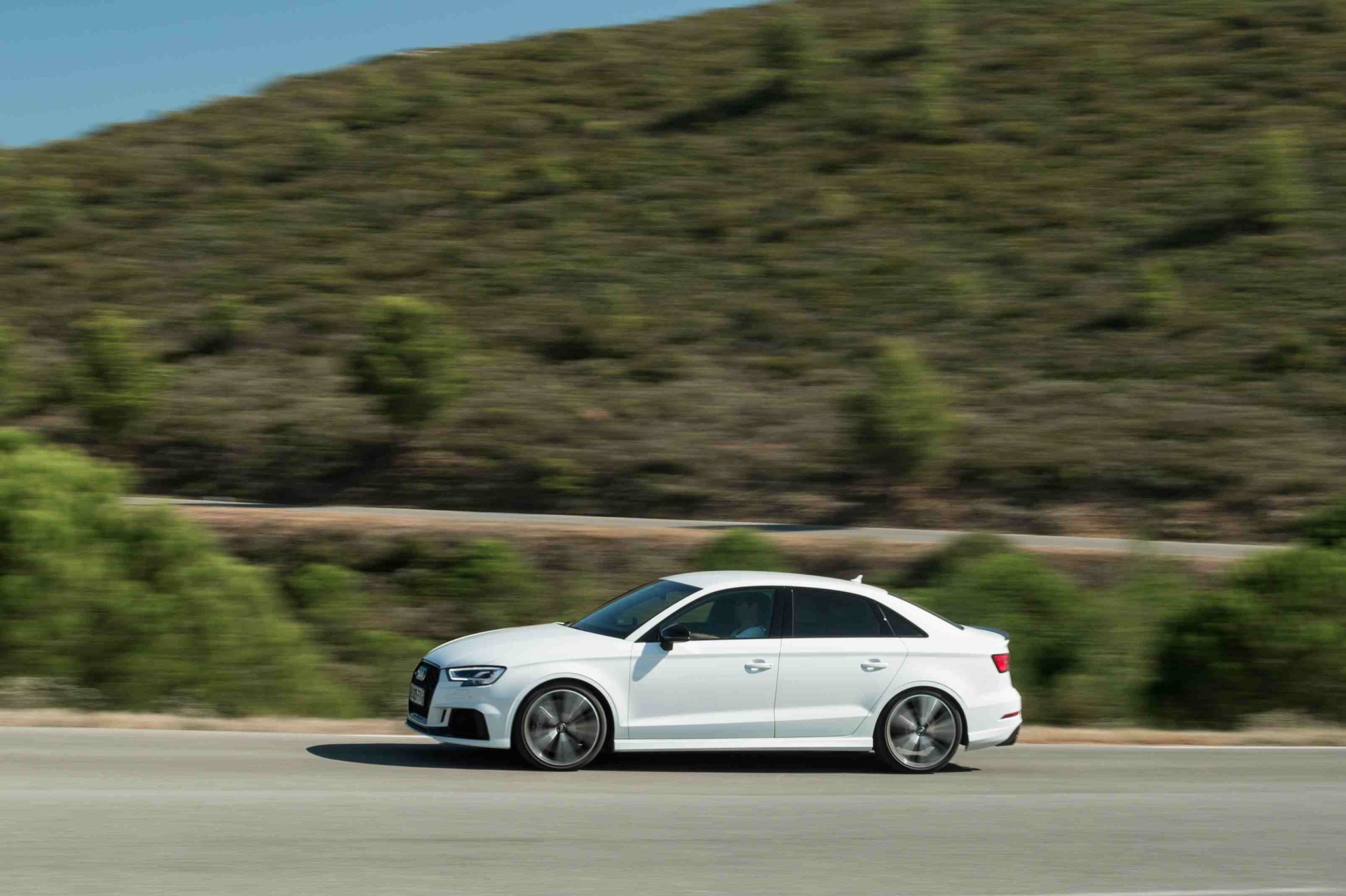 Photo 4 - Essai Audi RS3 berline (2018) : notre avis sur l'A3 de 400 ch