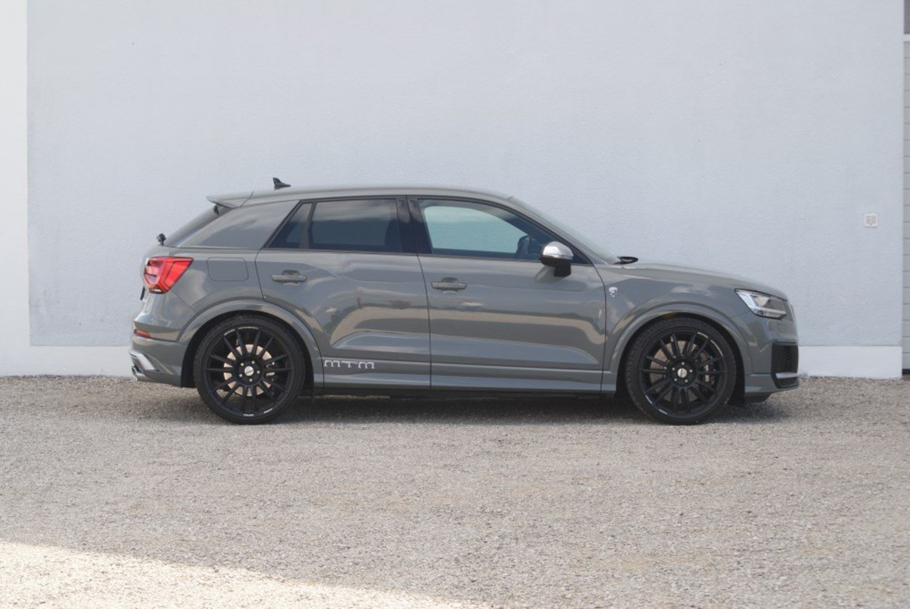 Photo 3 - Audi Q2 par MTM profil - Audi Q2 MTM (2019) : le RS Q2 non ...