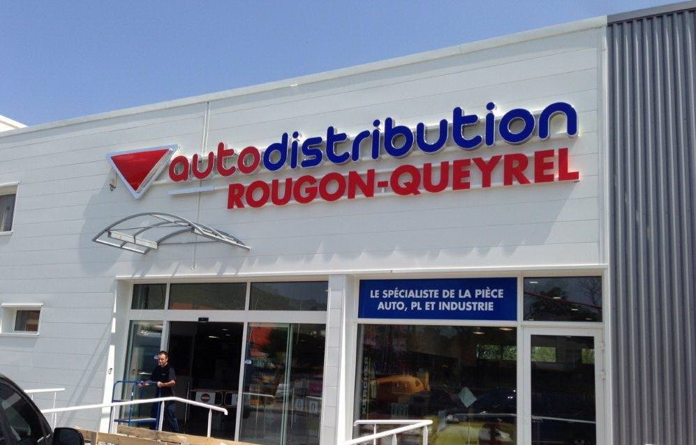 Photo 2 - Autodistribution vise les 2000 Garages en 2015