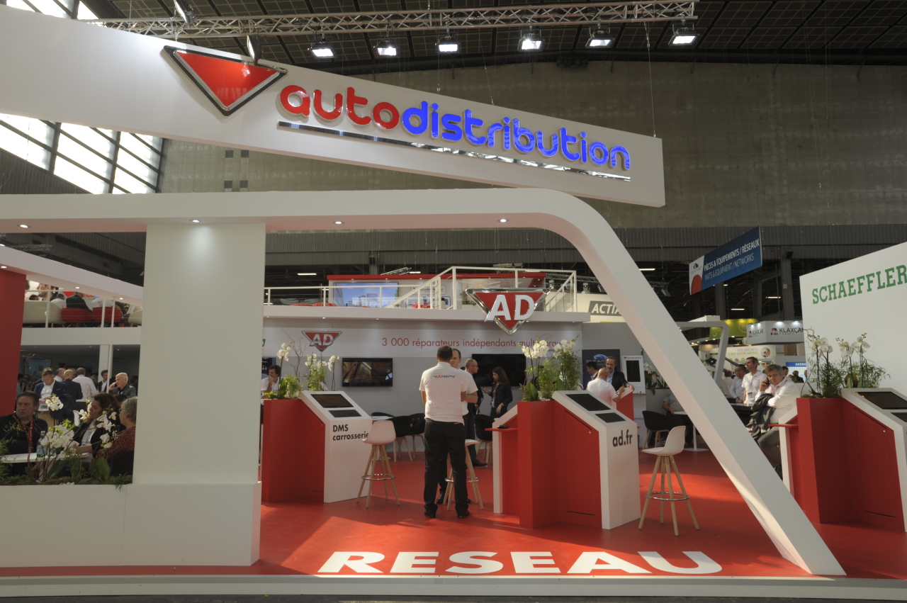 Autodistribution se réorganise