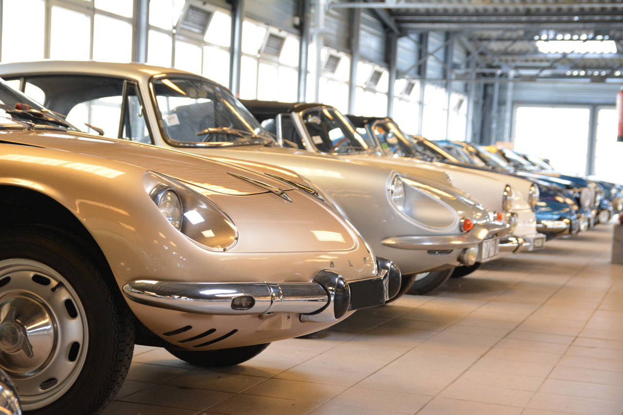 Alpine Renault : photos de l'incroyable collection Rédélé | L'Argus