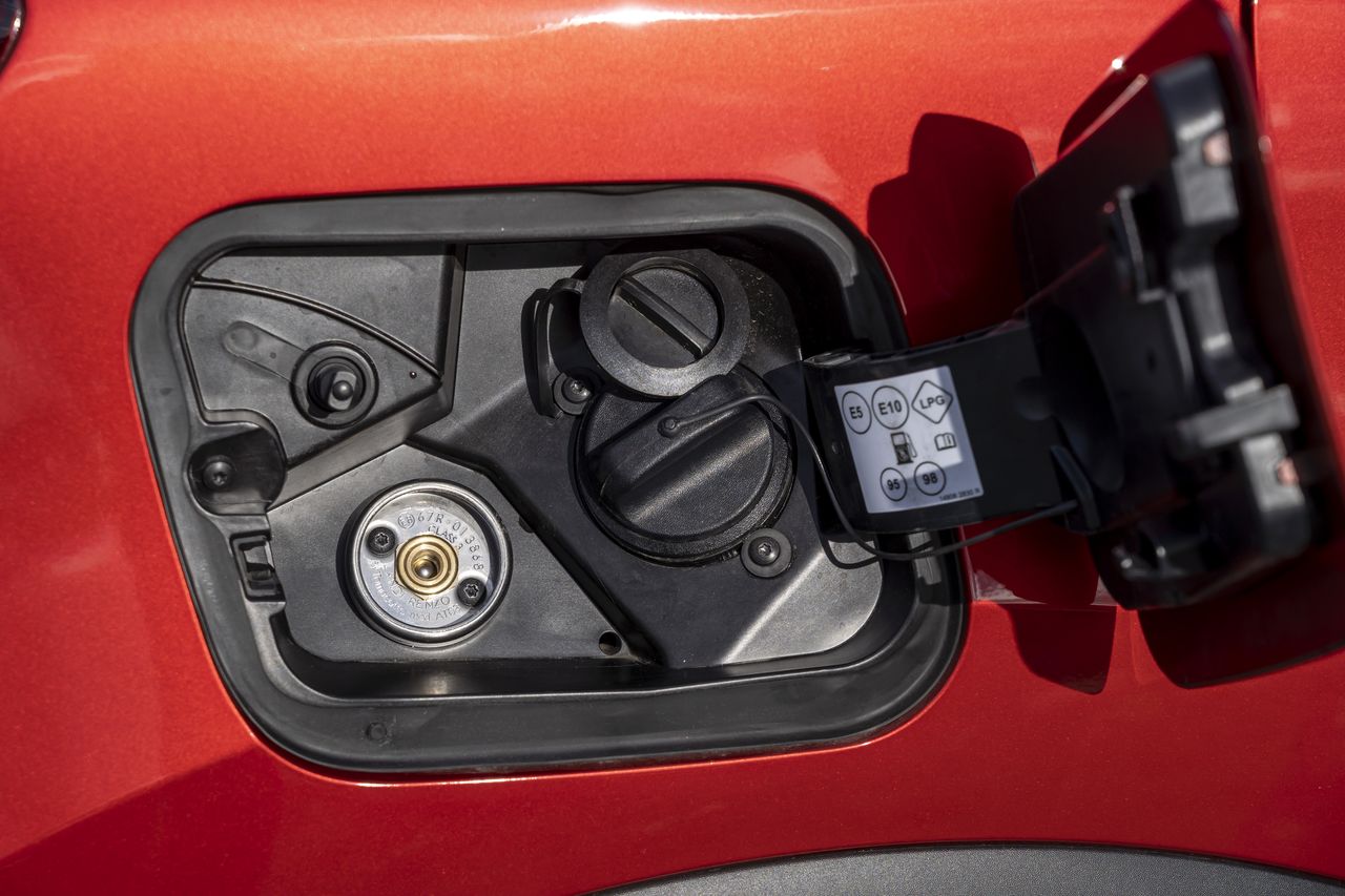 Fiche technique Renault Captur TCe 100 GPL