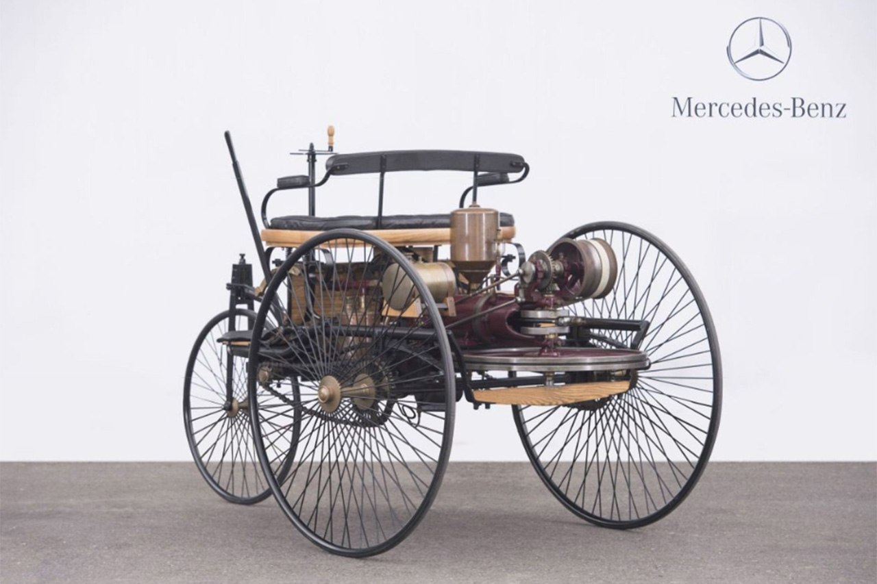 Photo 2 - Benz tricycle 1886 - Vente Artcurial : Mercedes France a ...