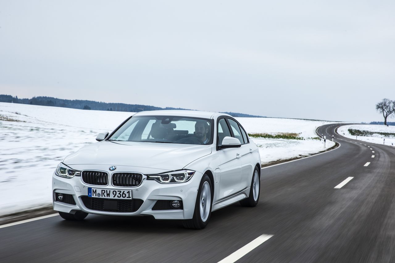 Essai BMW 330e (2016) : La Série 3 hybride se normalise