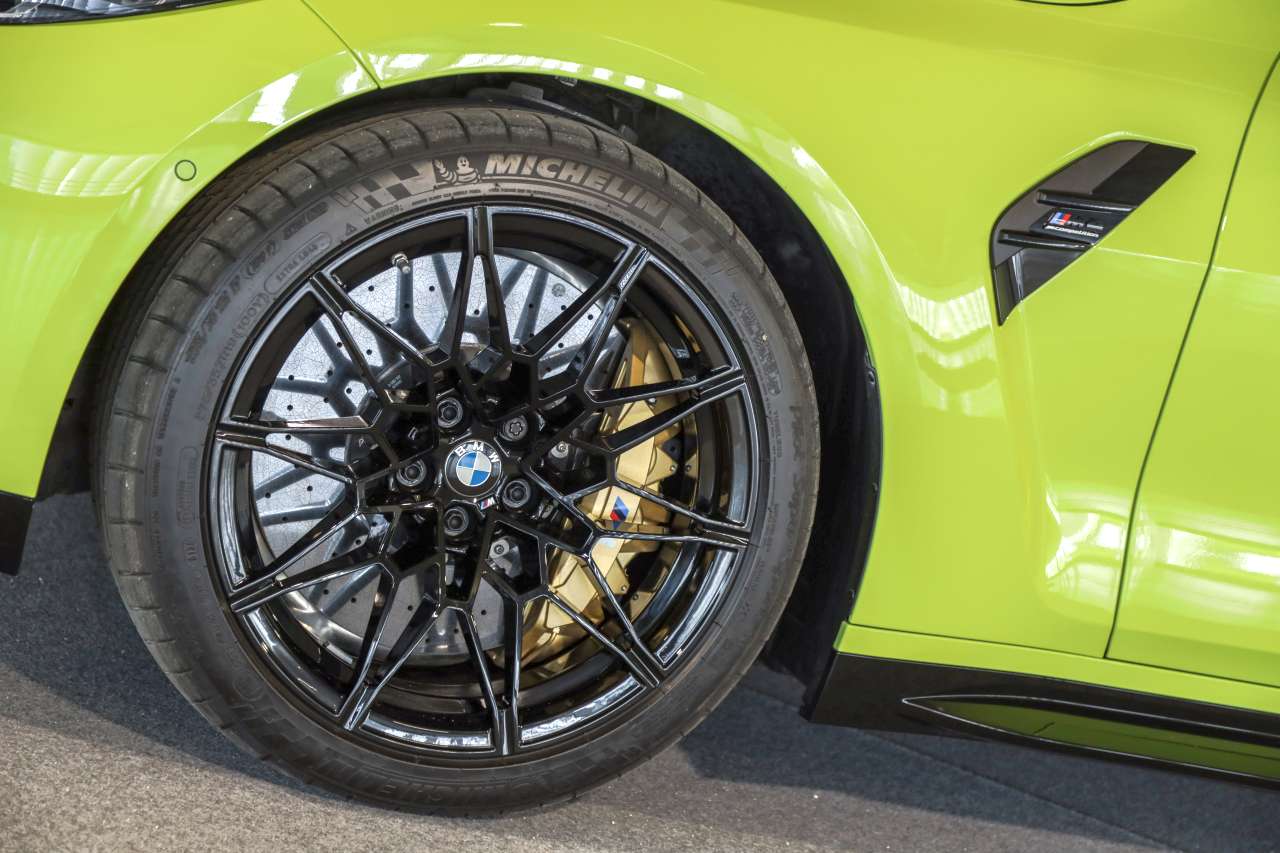 Photo 12 - bmw m4 2021 jantes - BMW M4 (2021). Bienvenue à bord de la ...