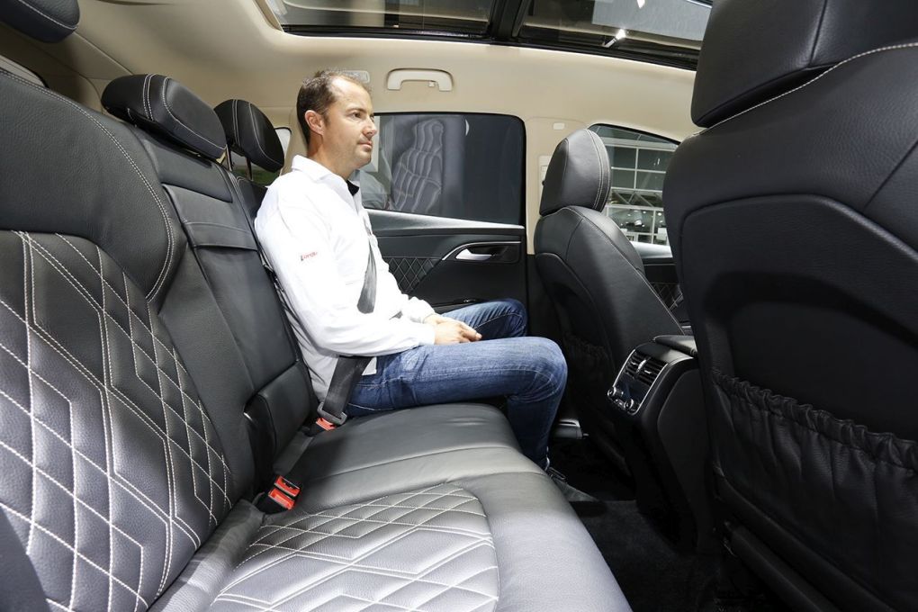 Borgward BX7 et BX7 TS : Un SUV familial pour 2016 - Photo #12 - L'argus