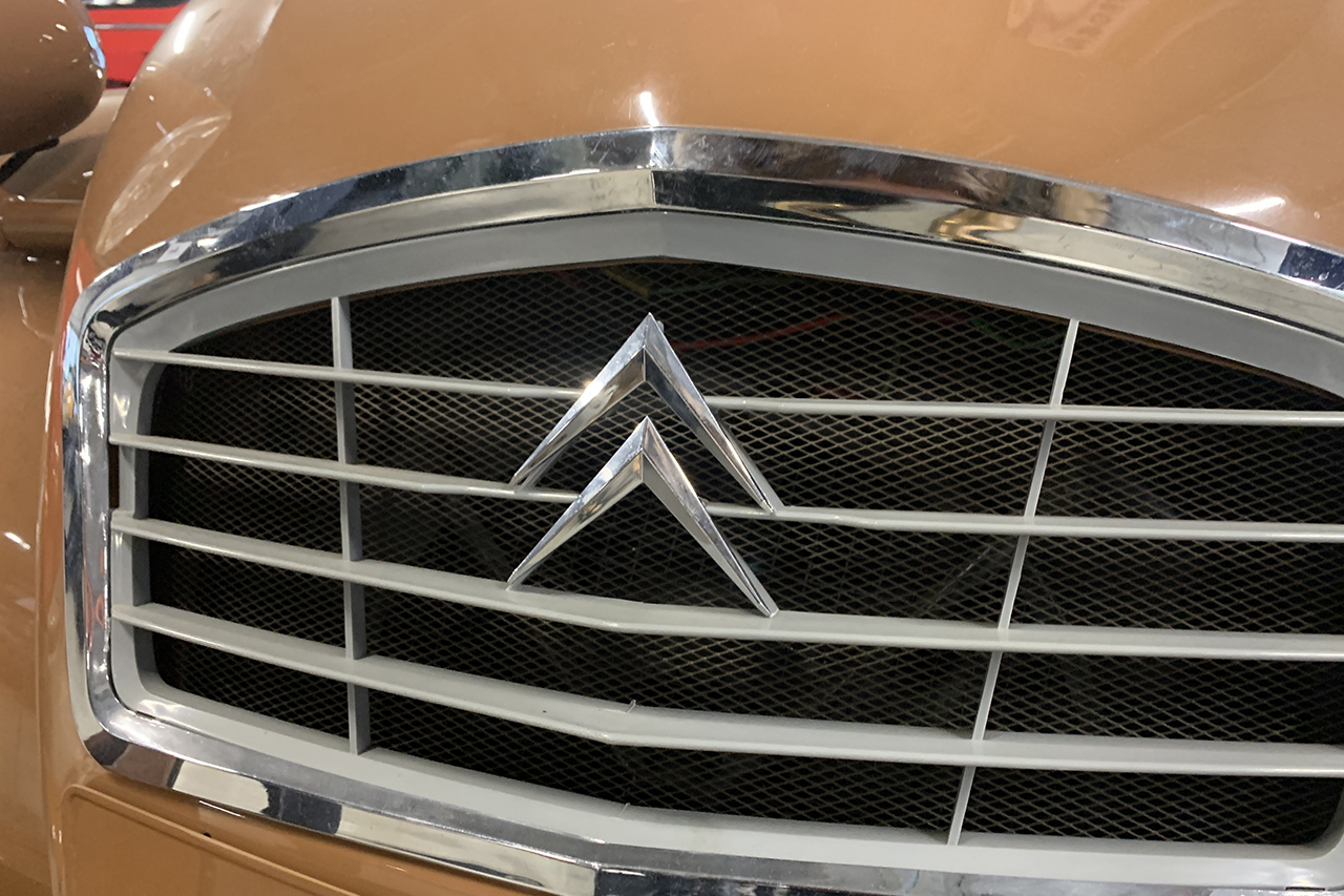 Citroën. On vous raconte l'évolution du logo au double chevron