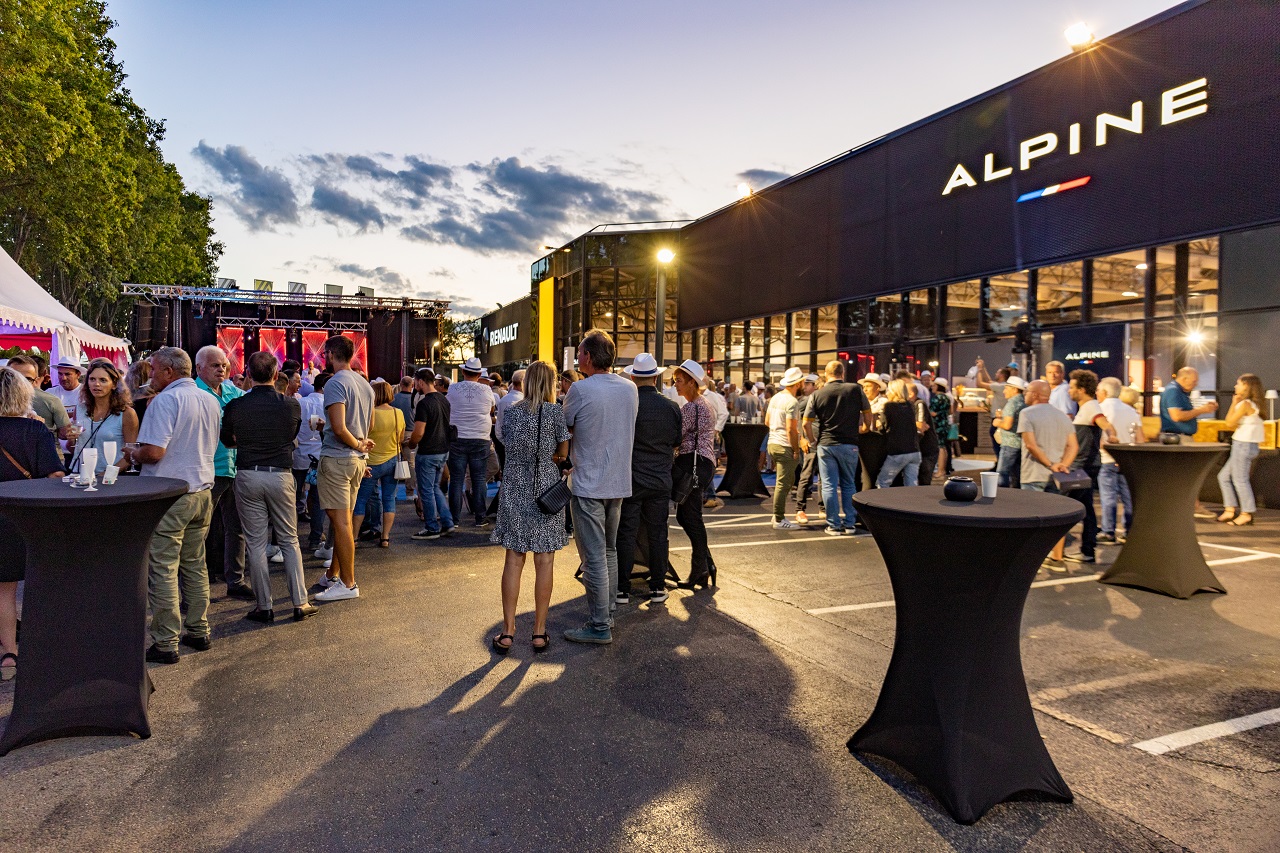Le groupe automobile GGP inaugure sa concession Alpine de Nîmes