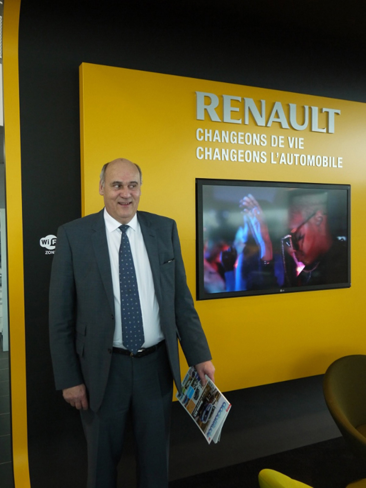 Photo 1 - P. Chanoine et D. Didier co-présidents des concessionnaires ...