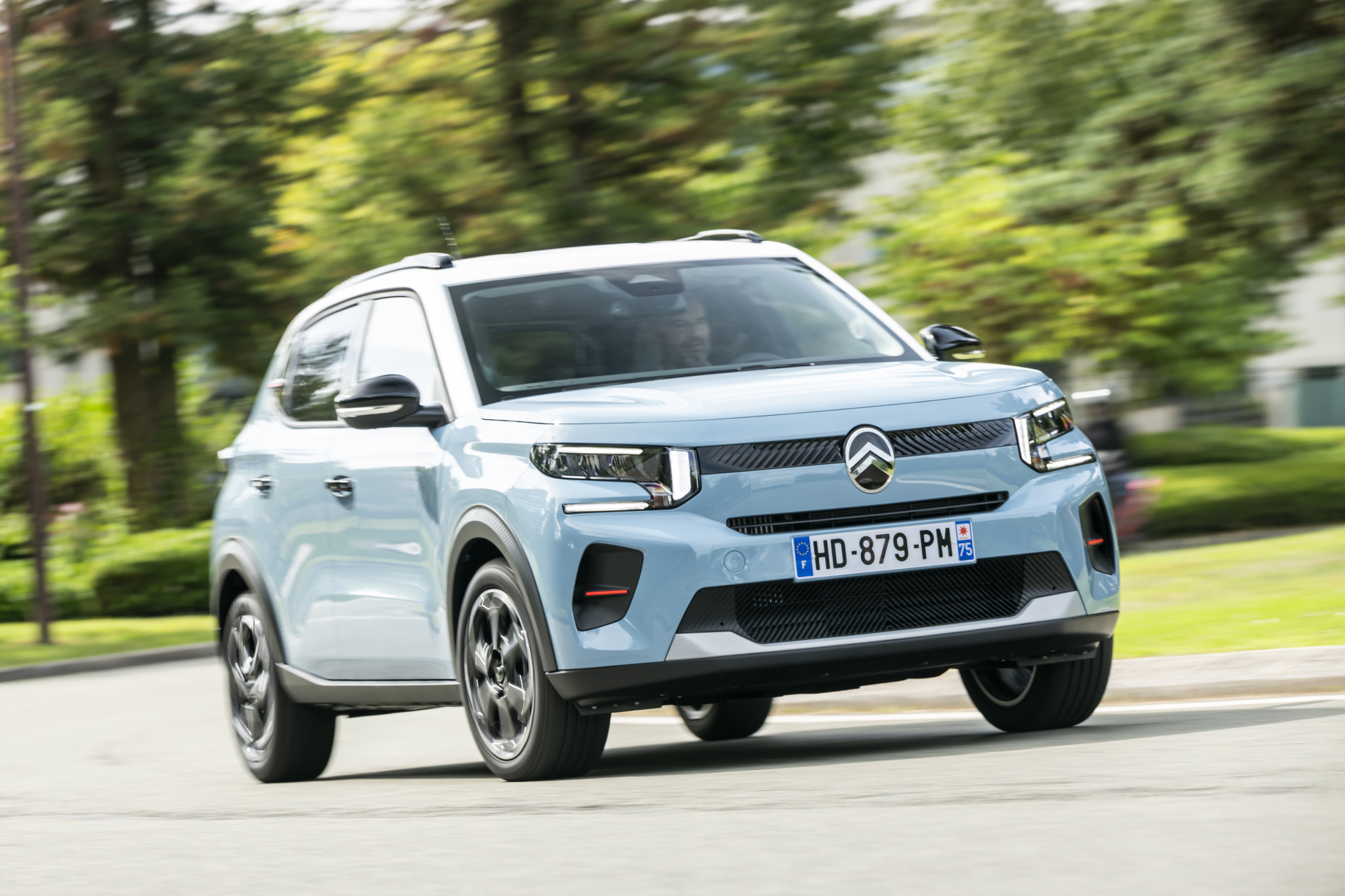 Ferrari 296 Speciale (2025). 880 ch pour la super berlinette hybride ...