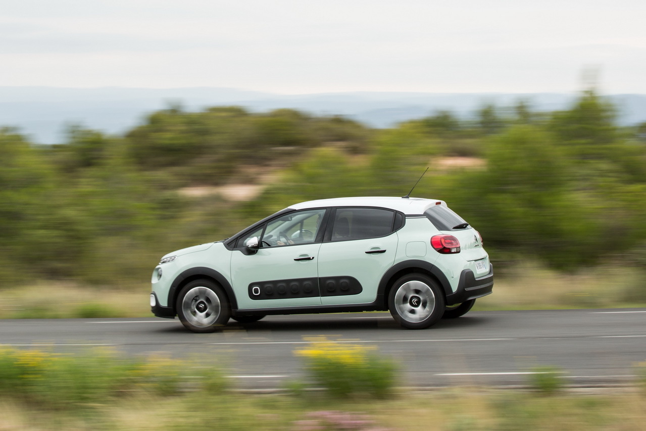 Diaporama et photos - Essai comparatif : la nouvelle Citroën C3 ...