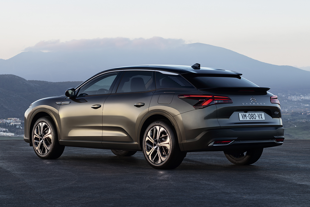 Citroën C5X (2021). Sa production a débuté en Chine