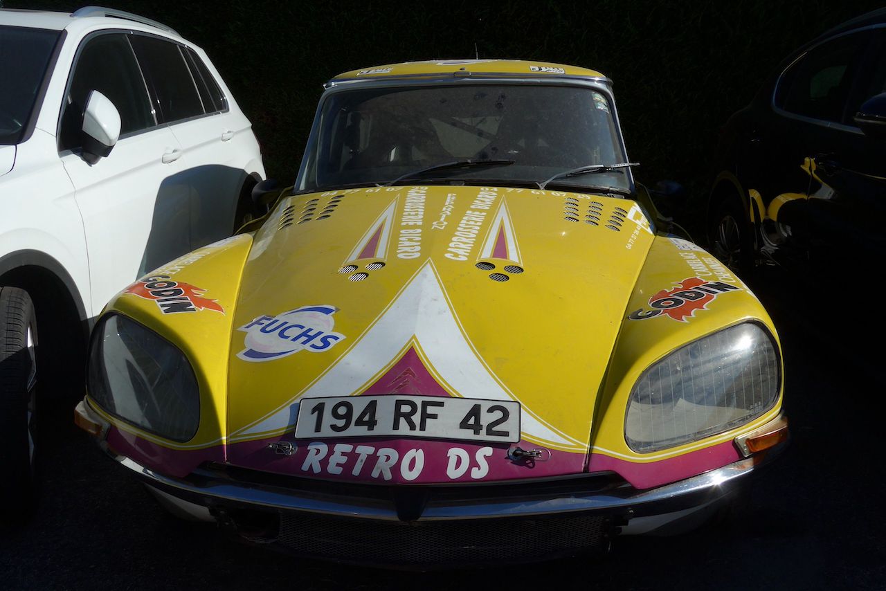 Diaporama et photos - Une Citroën DS 23 de rallye à vendre aux enchères ...