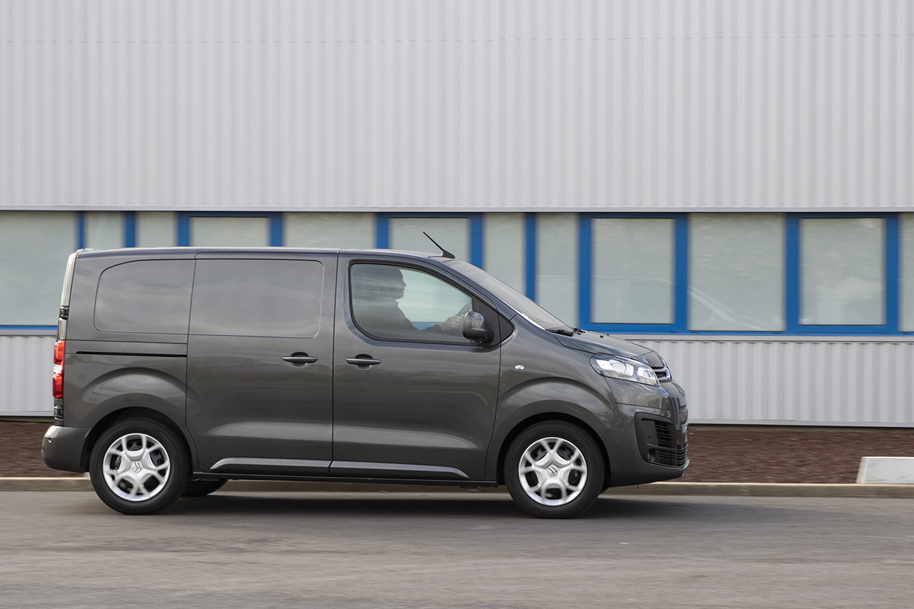 Photo 9 - test nouveau e-jumpy - Essai Citroën ë-Jumpy XS City Van : l ...