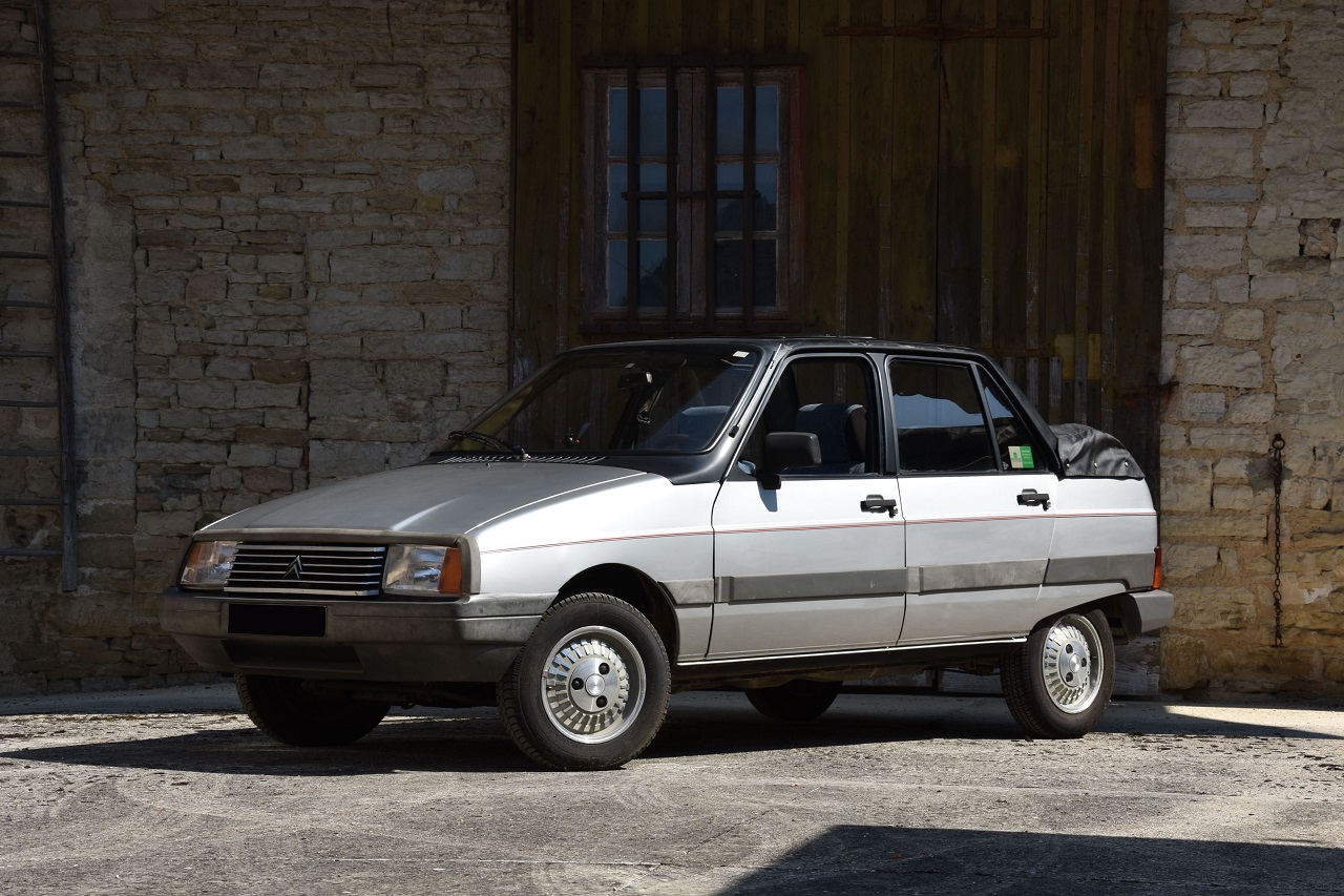 Citroën Visa cabriolet (1983). Un exemplaire vendu chez Artcurial