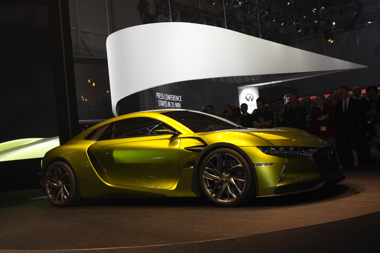 La DS E-Tense électrise le stand DS à Genève - L'argus